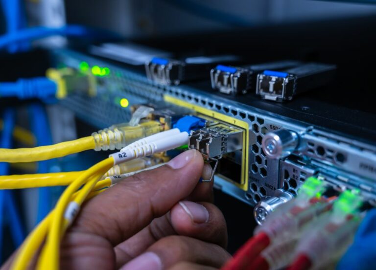 EOL vs EOSL - What is The Difference? | Network Craze